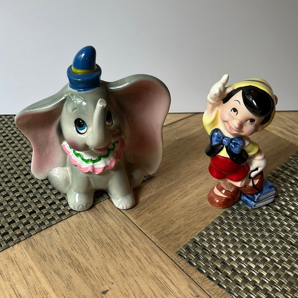 Disney | Toys | Set Of 2 9560 Disney Dumbo Pinocchio Porcelain ...